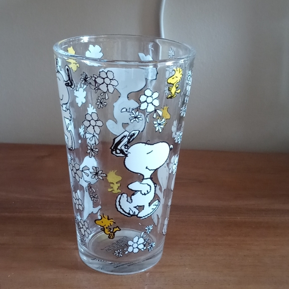 Peanuts | Kitchen | Snoopy Drinking Glass | Poshmark